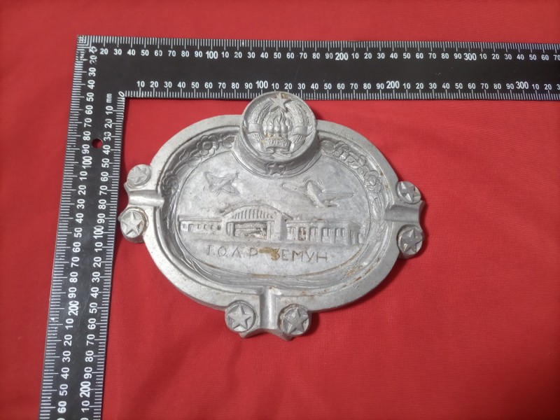 STARA ALUMINIJUMSKA PEPELJARA JNA STARI AERODROM ZEMUN