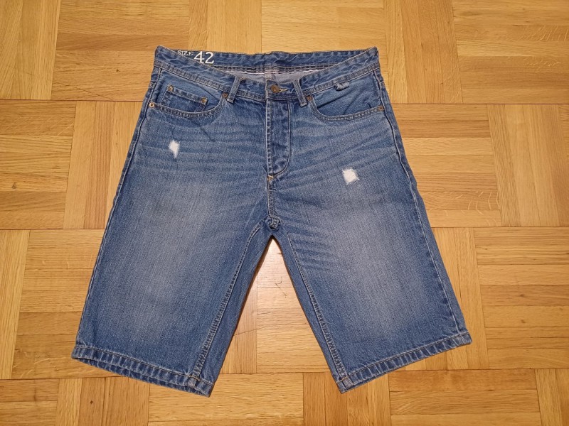 Springfield bermude veličin 42 EXTRA