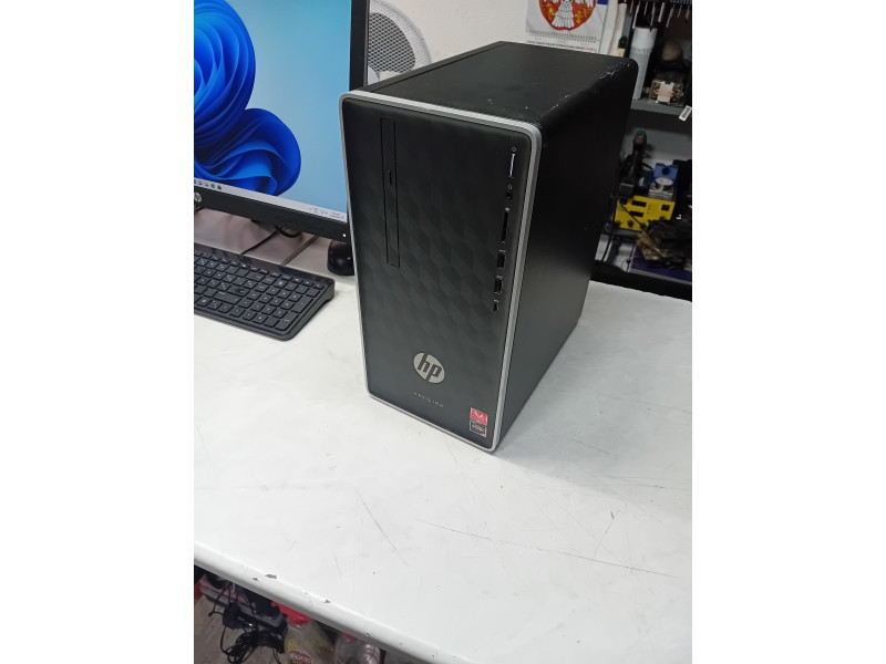 HP Pavilion Ryzen 3 2200G 3.50GHz 8gb ddr4 256gb Nvme