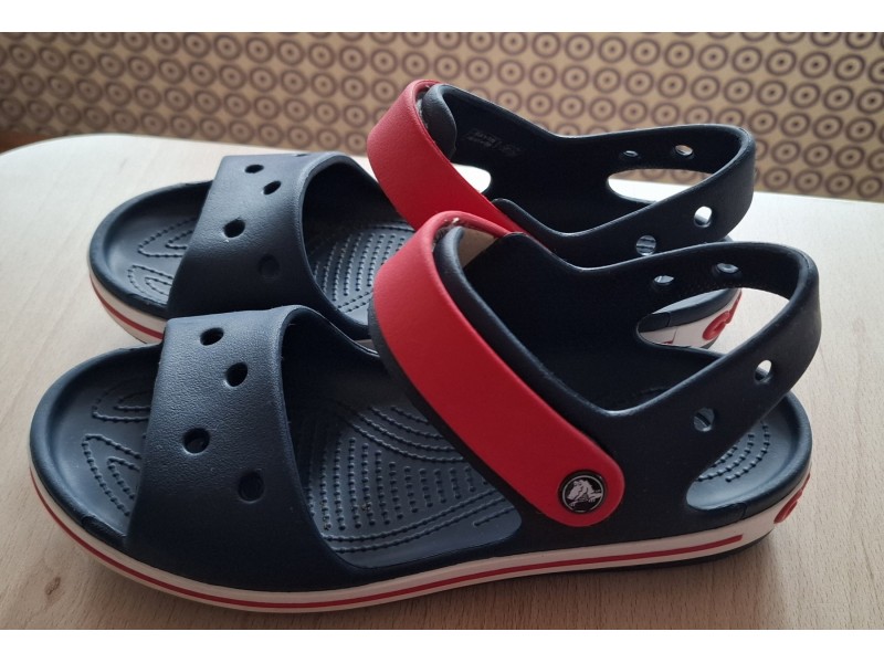 crocs sandale 35-36