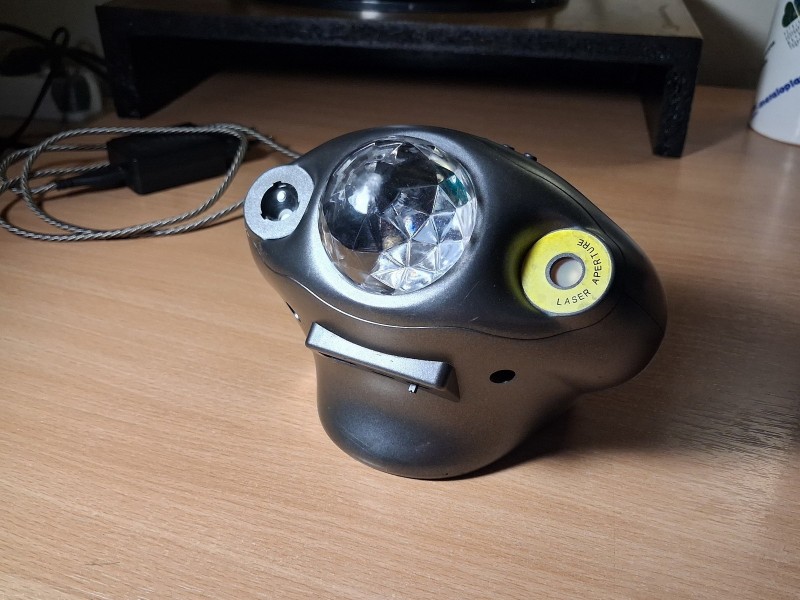Led Projektor Zvezdano Nebo + Bluetooth zvučnik