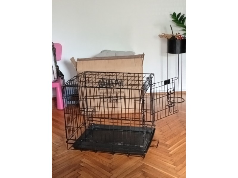 Sklopivi transporter za srednje pse
