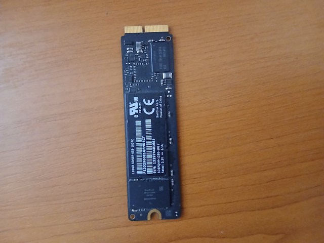 Apple/SanDisk PCIe SSD modul od 128 GB