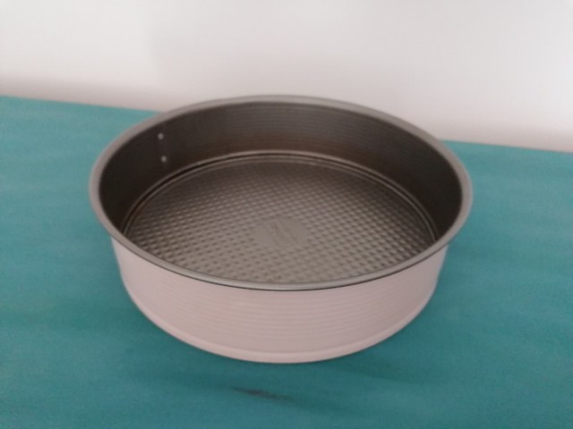 Kalup za pečenje okrugli 24cm