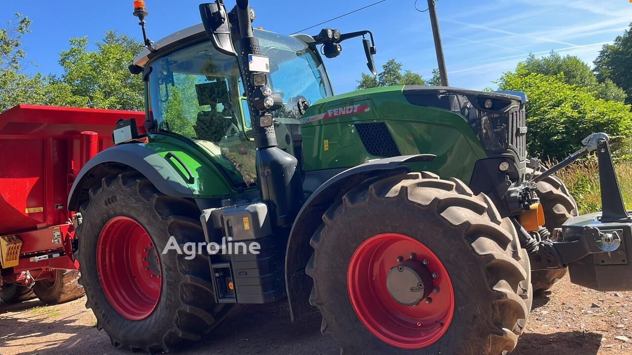 Fendt 724 Vario traktor točkaš