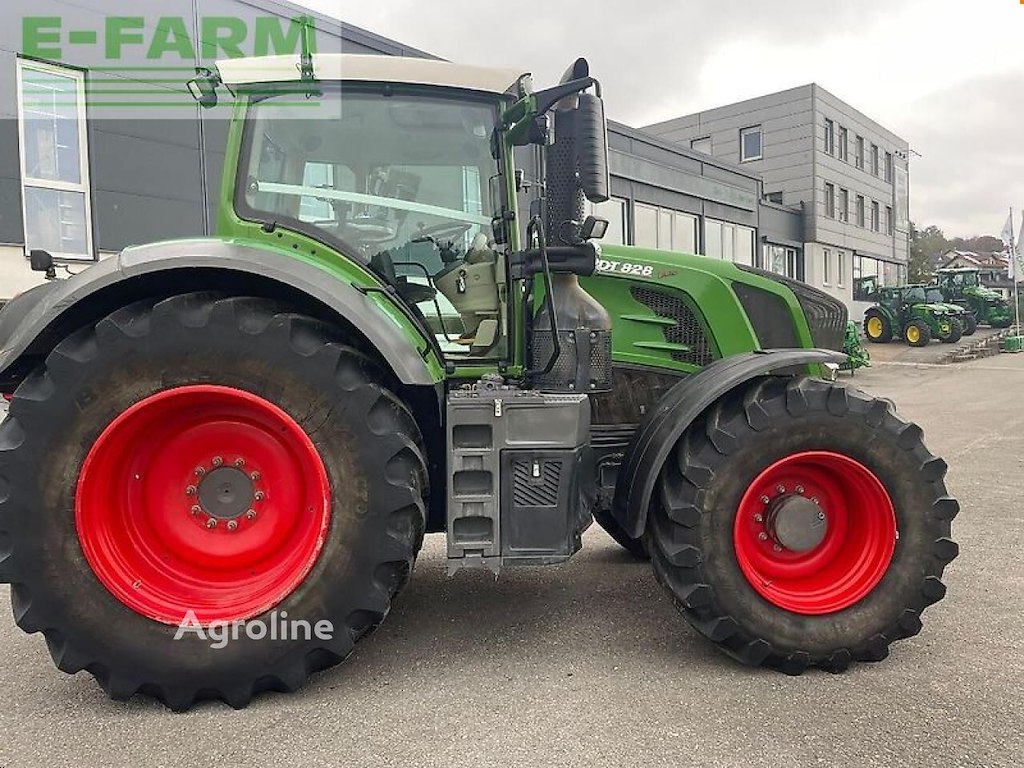 Fendt 828 vario traktor točkaš