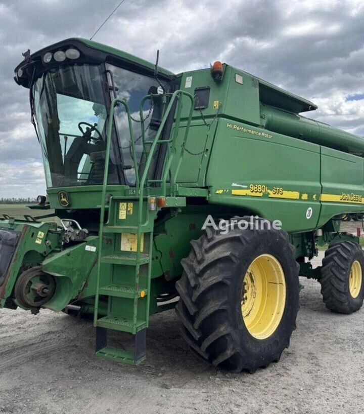 John Deere 9880 STS kombajn za žito