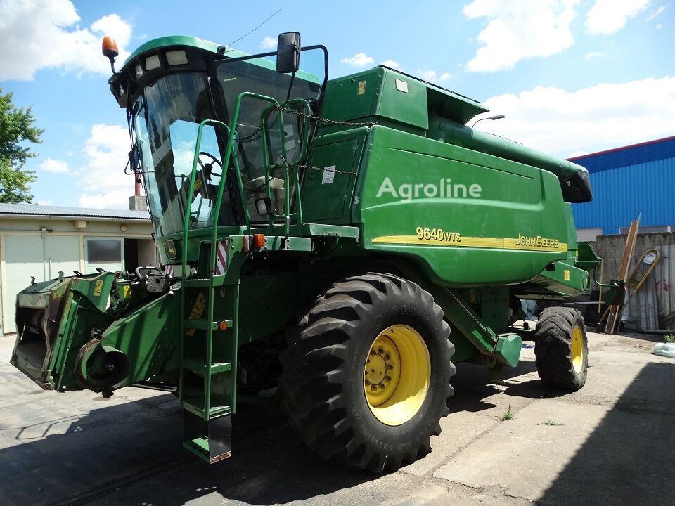John Deere 9640 WTS kombajn za žito