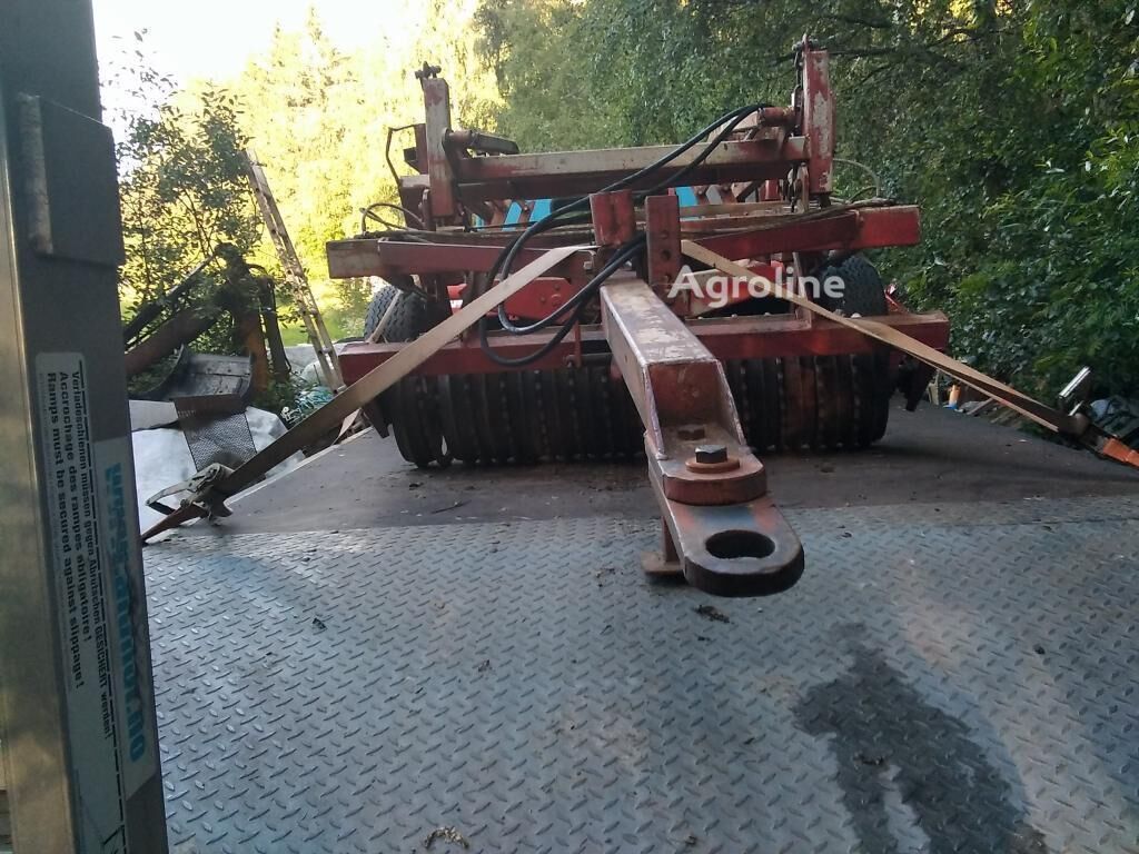 Prodaje se Ystad 4,30 kembridž valjak na aukciji