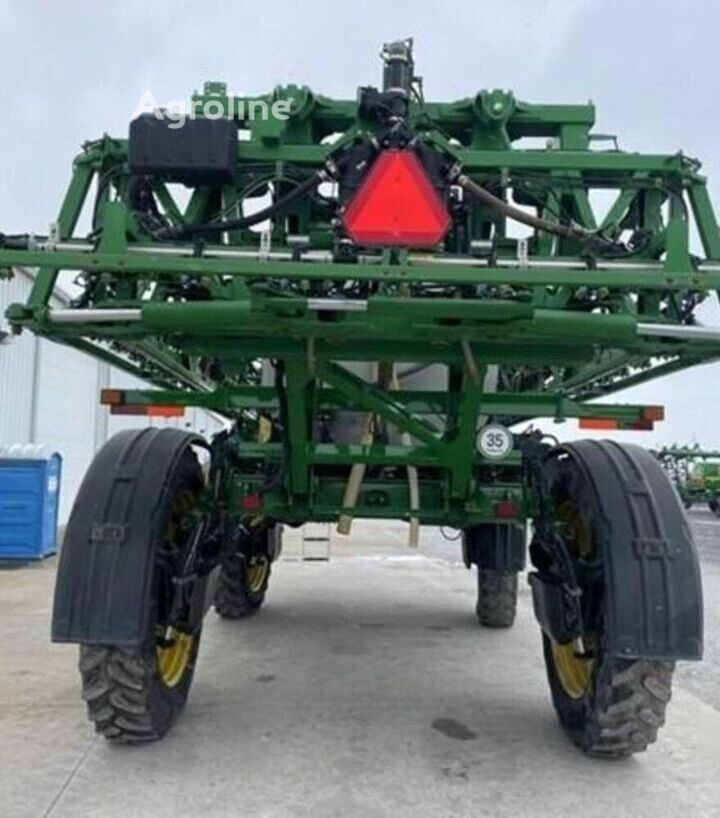 John Deere R4045 samohodna prskalica