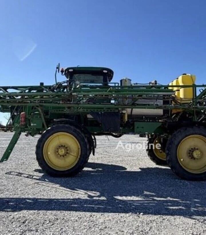 John Deere R4038 samohodna prskalica