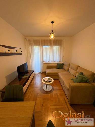 Zlatibor, Centar, Miladina Pećinara, 35m2