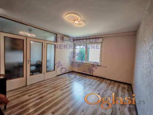 Potpuno renoviran stan površine 66m²