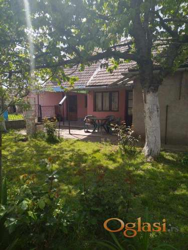 Kuća u Vojvodini 120m Taraš (Zrenjanin) plac 1600m useljiva