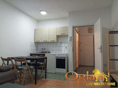 NOVI SAD - SAJAM - 25.00 m2