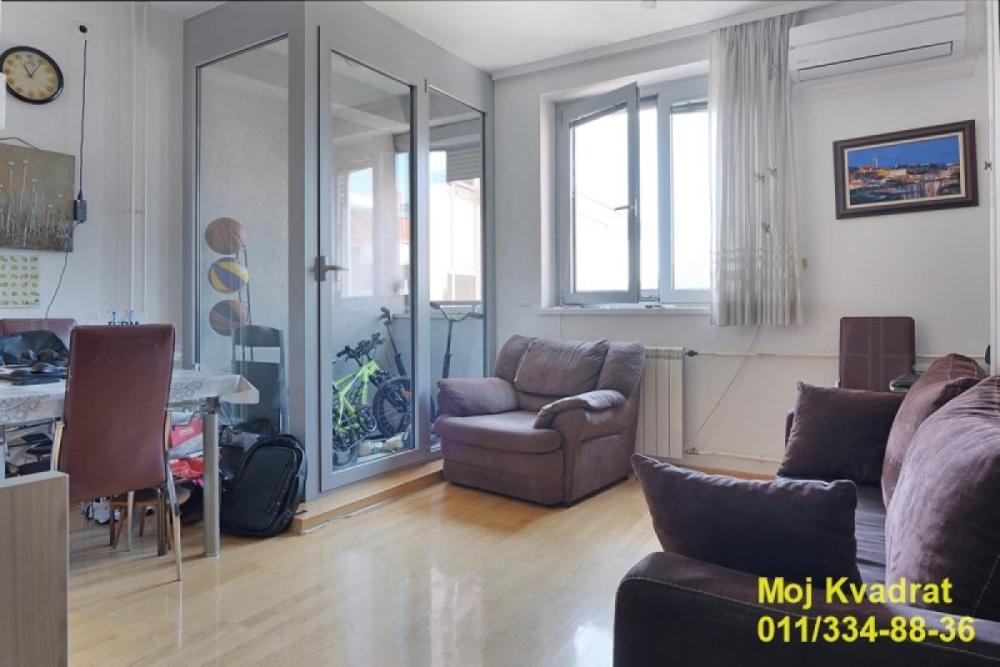 Dvosoban stan na prodaju, 44m2, 225.000€