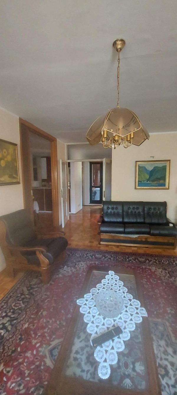 Ljubiše Miodragovića, Četvorosoban stan za izdavanje, 120m2, 600€