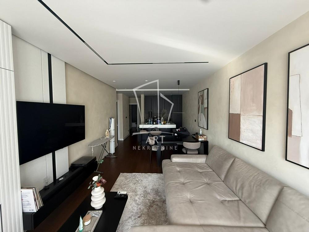 Cara Dušana, Trosoban stan za izdavanje, 72m2, 1.500€