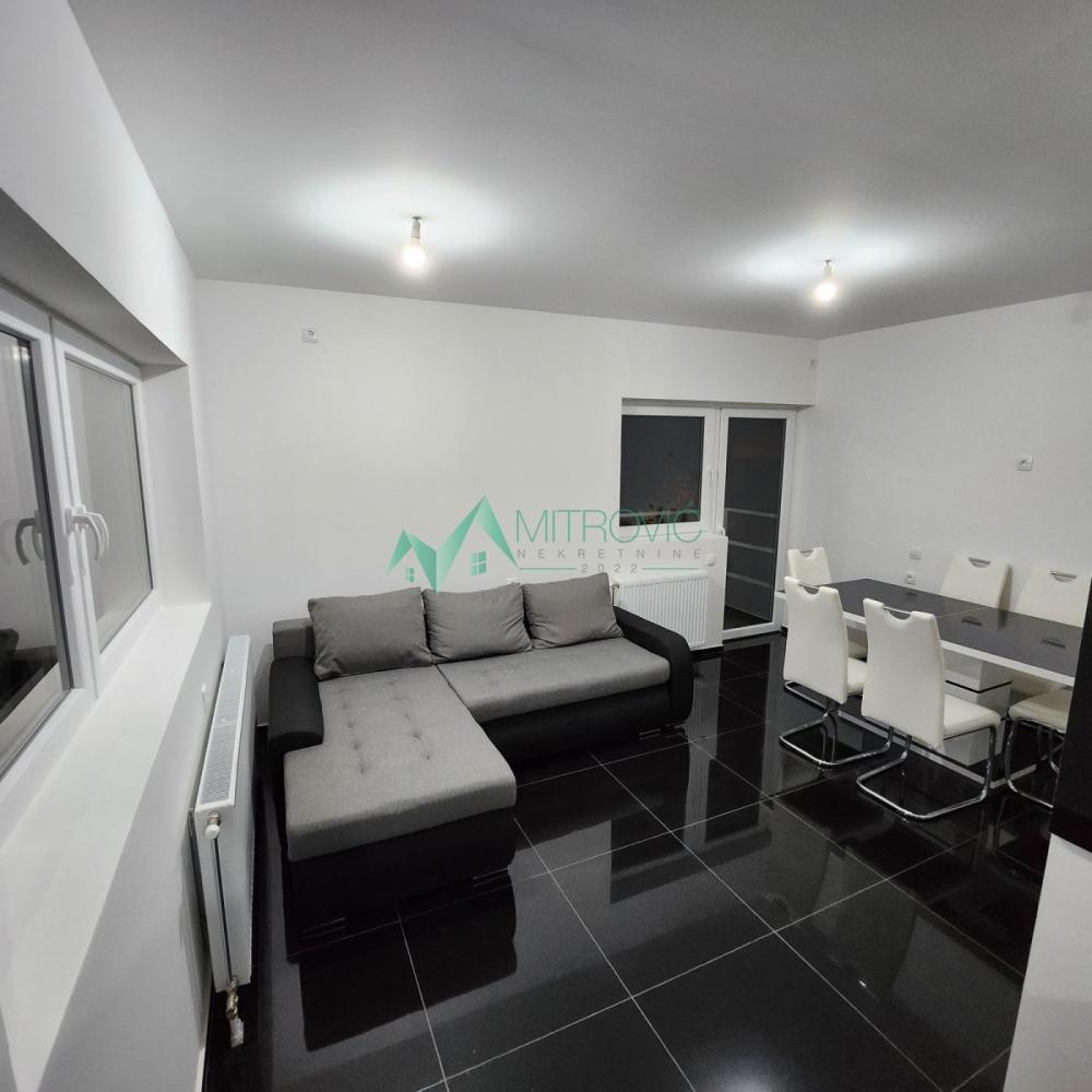Dvoiposoban stan za izdavanje, 50m2, 400€