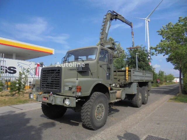 Volvo N 10 6X6 L + FASSI kiper