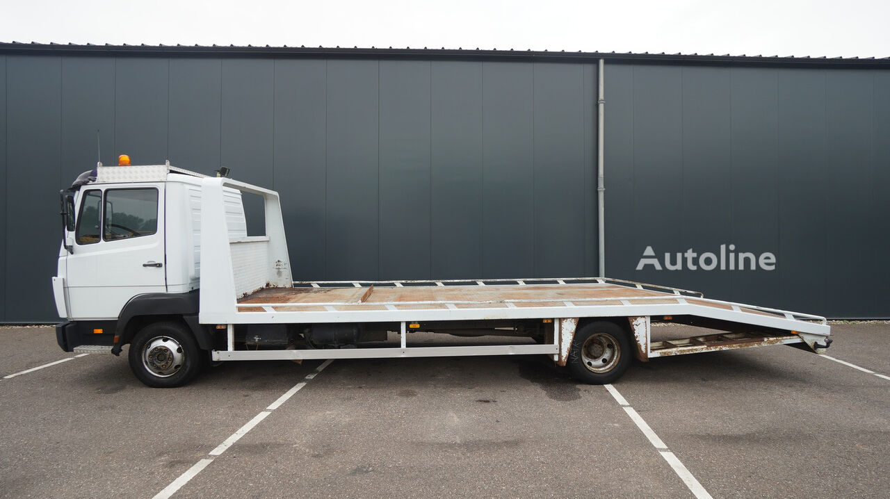 Mercedes-Benz 814 machine transporter truck autotransporter