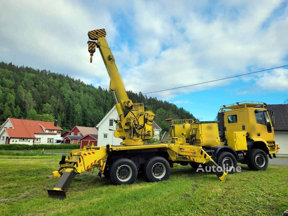 IVECO Euro Trakker 420 *8x8 *Hagllund Moelv *20ton Winch *8.6ton Crane šlep auto