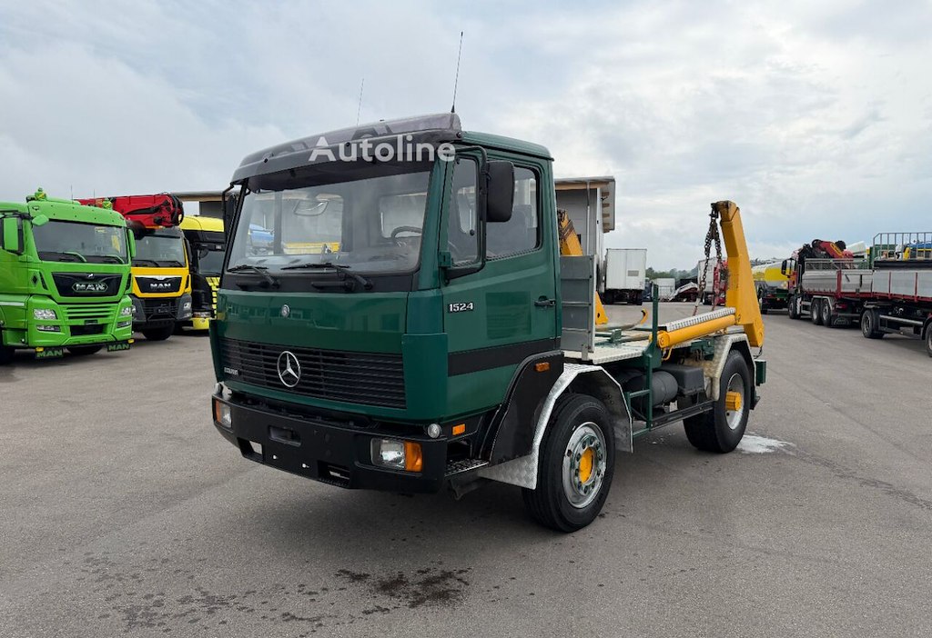 Mercedes-Benz 602 1524 kamion autopodizač kontejnera