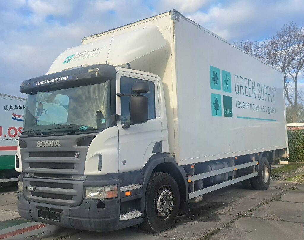 Scania P 230 * 3 x Pedals * Analog Tacho izotermni kamion