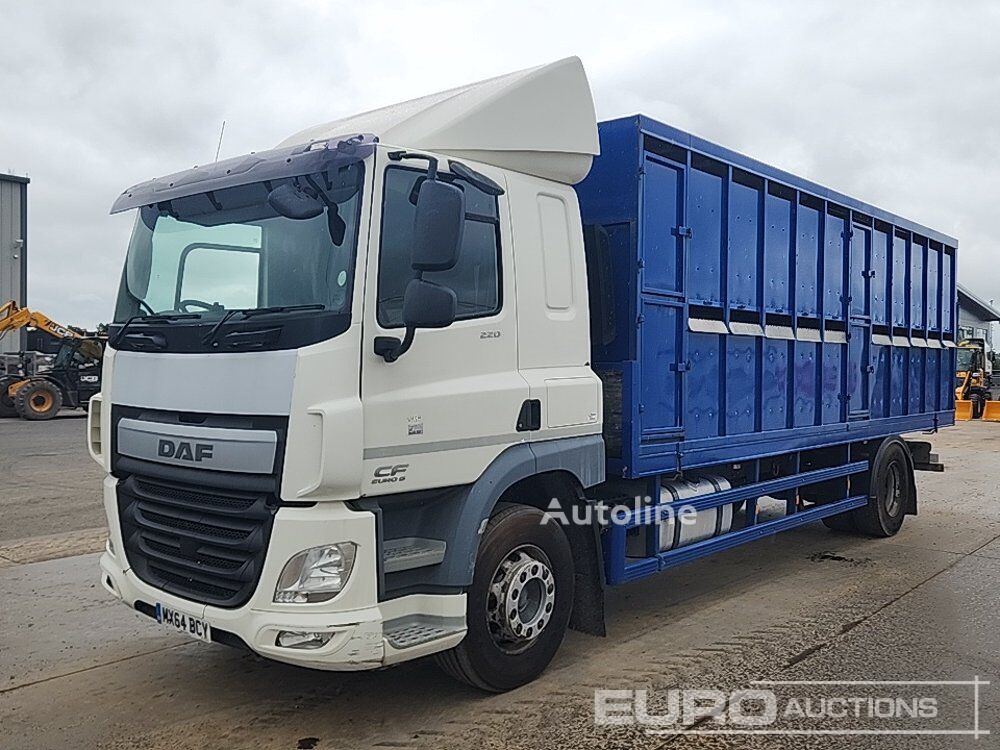 Prodaje se DAF CF 220 kamion za prevoz stoke na aukciji
