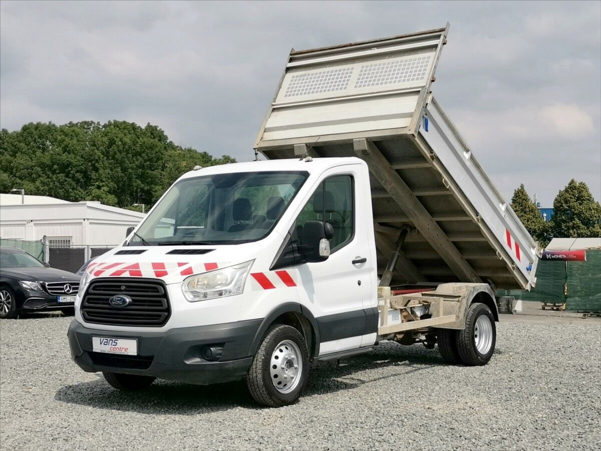 Ford Transit 2.2TDCI/92kw sklápěč / tažné kamion kiper < 3.5t