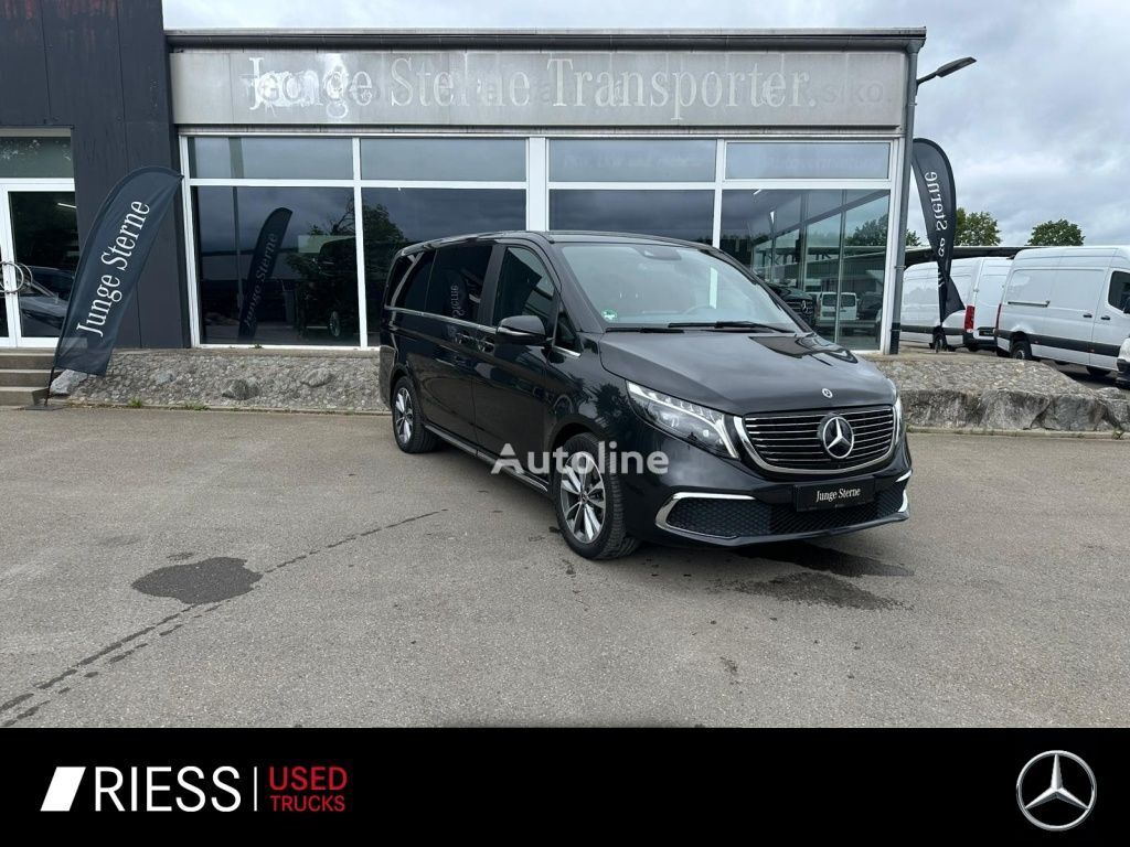 Mercedes-Benz EQV 300 putnički minibus