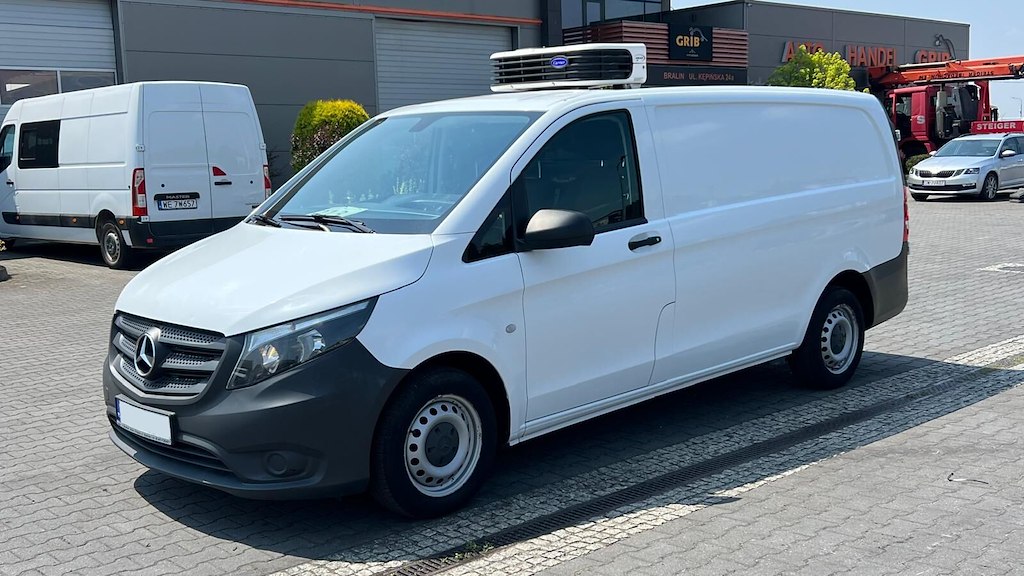Mercedes-Benz Vito 110 CDI L2 LONG MAXI REFRIGERATOR BOX minibus hladnjača