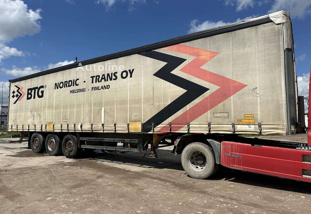Schmitz Cargobull poluprikolica sa kliznom ceradom