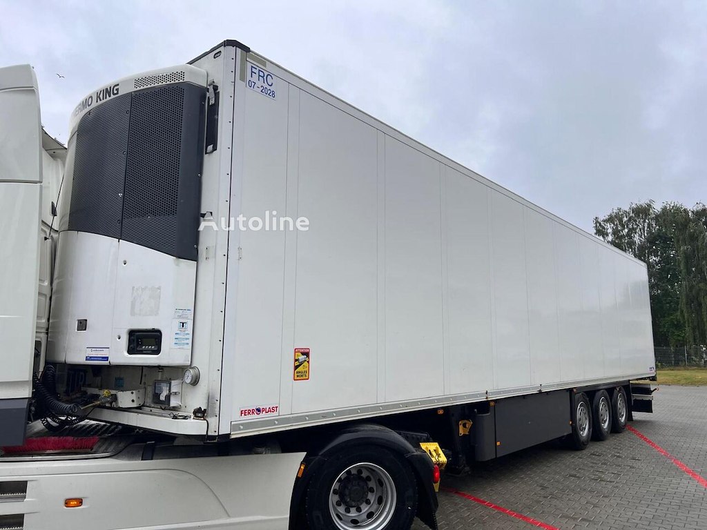 Schmitz Cargobull SKO Thermo King SLXe Spectrum poluprikolica hladnjača