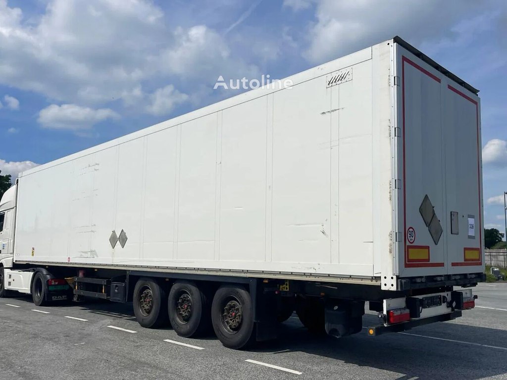 Schmitz Cargobull SAF AXLES, DISC BRAKES, VERY GOOD TIRES furgon poluprikolica