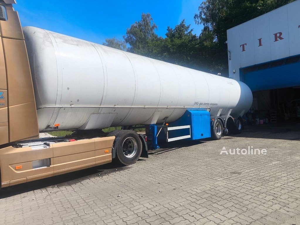 Indox D-2558 poluprikolica cisterna za gas