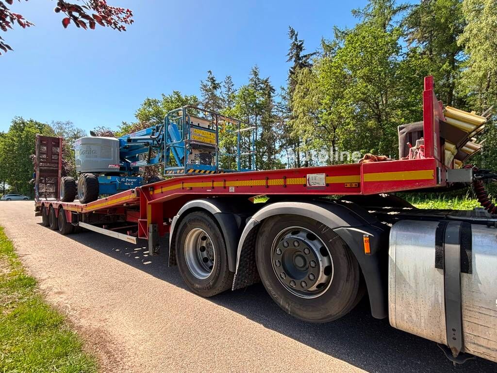 Faymonville euromax semi dieplader 3x steering lowbed uitschf prikolica sa niskom platformom