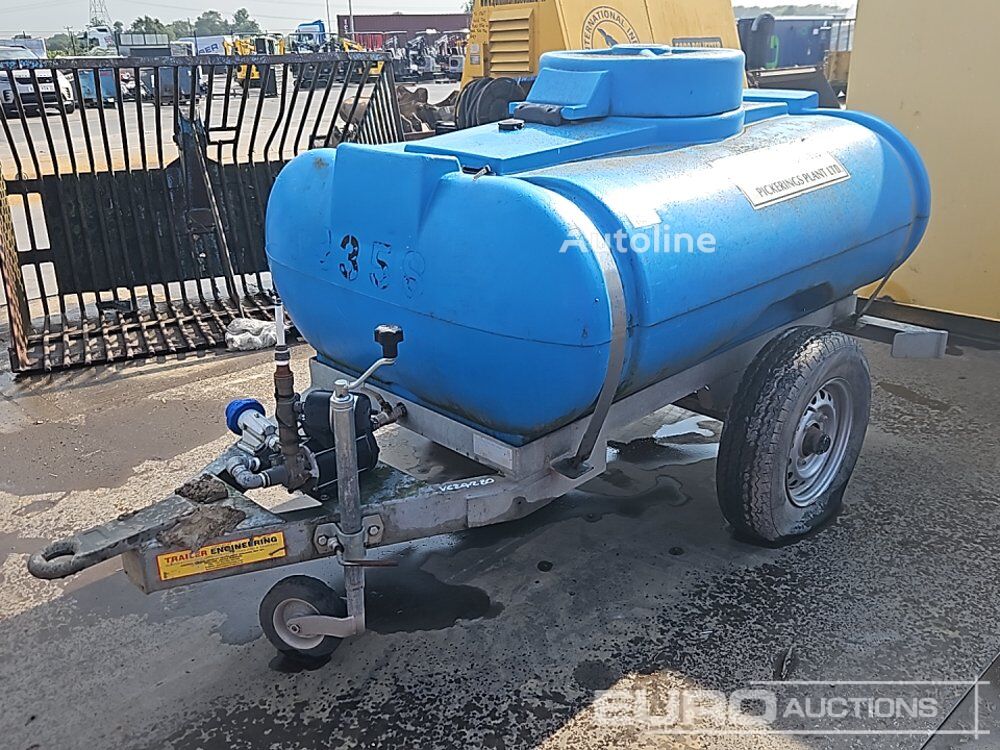 Prodaje se Trailer Engineering Plastic Water Bowser prikolicu cisternu za vodu na aukciji