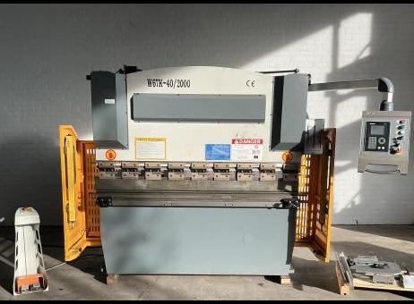 CNC abkant presa Mantech W67K-40/2000