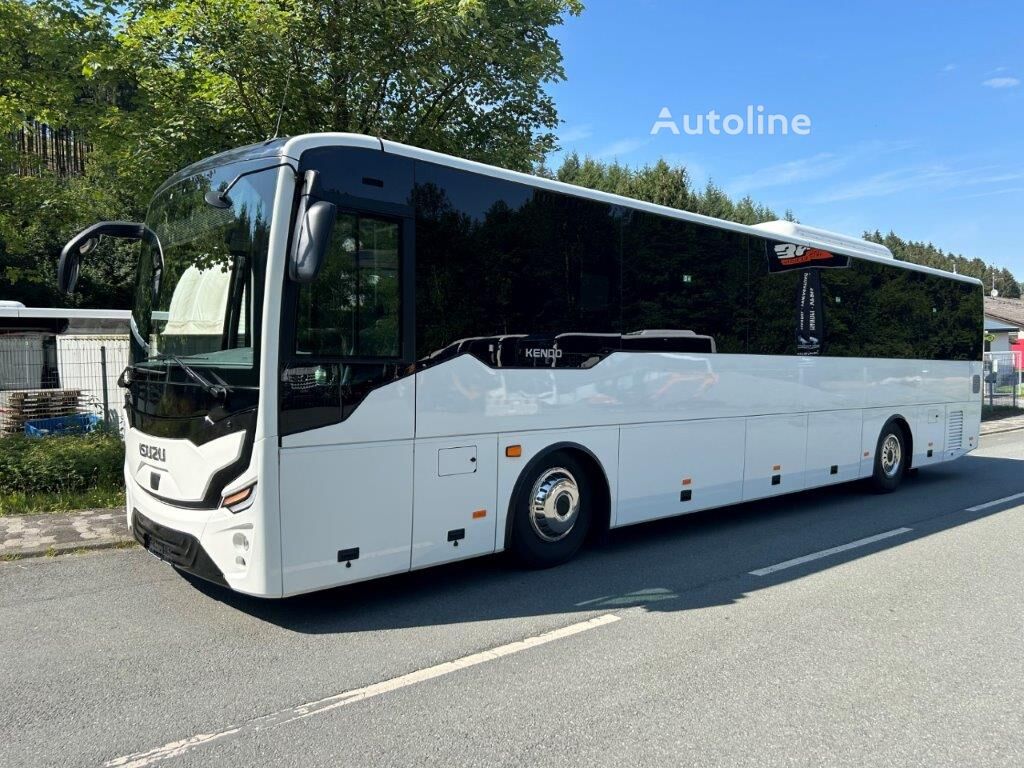 Novi Isuzu Kendo prigradski autobus