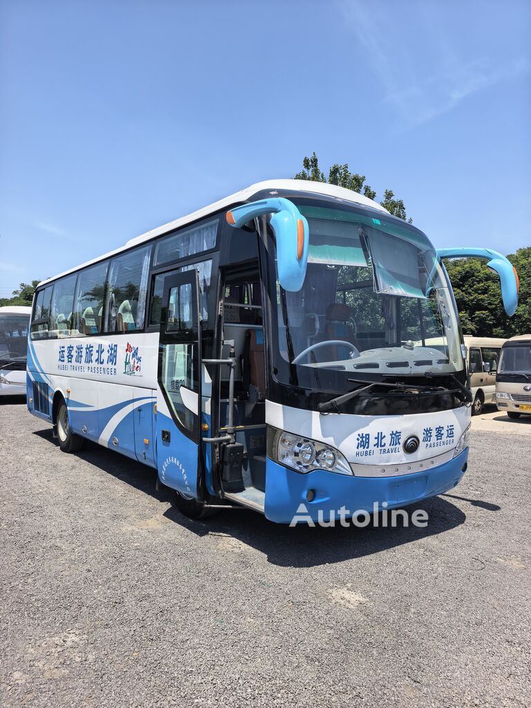 Yutong ZK6888 prigradski autobus
