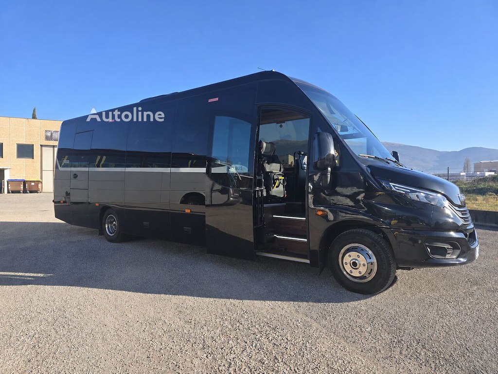 IVECO DAILY 70C21 prigradski autobus