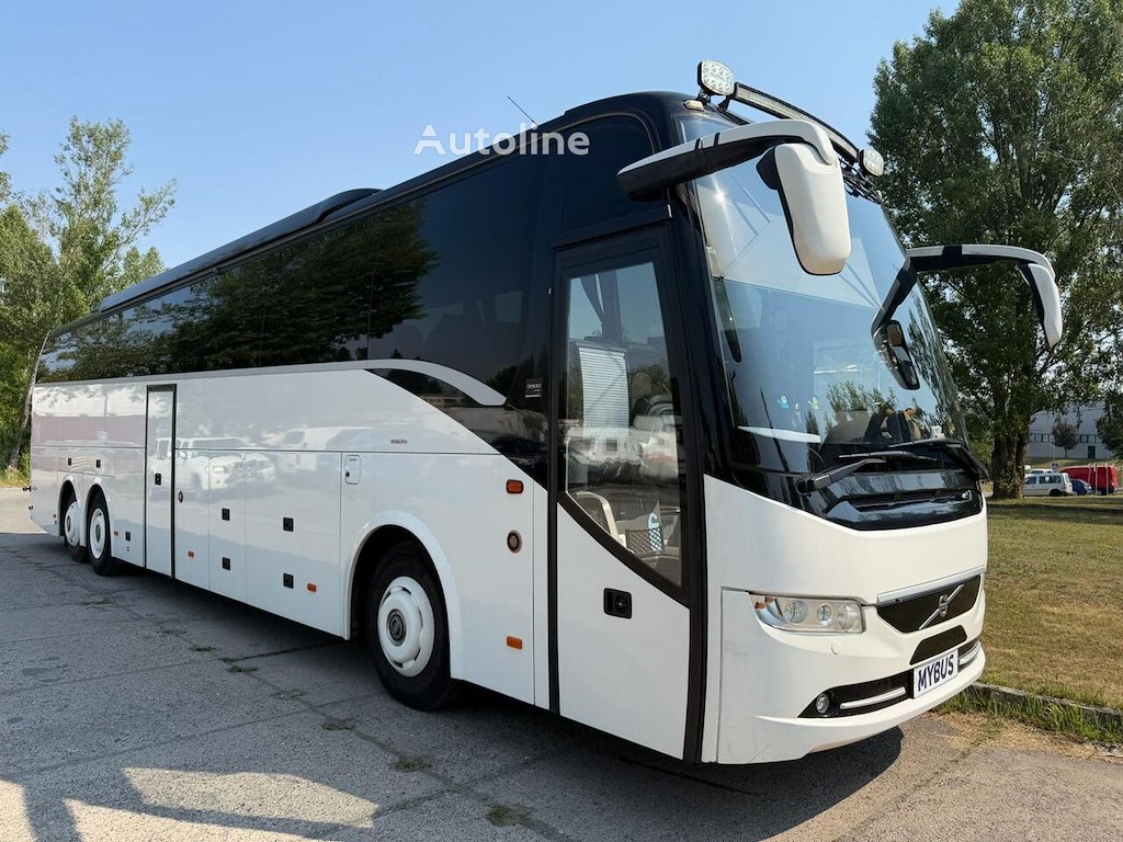 Volvo 9900 turistički autobus