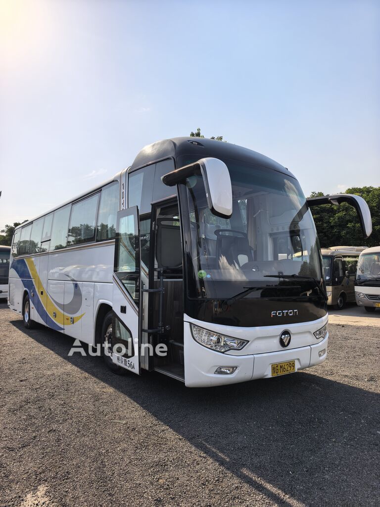 Foton BJ6122 turistički autobus