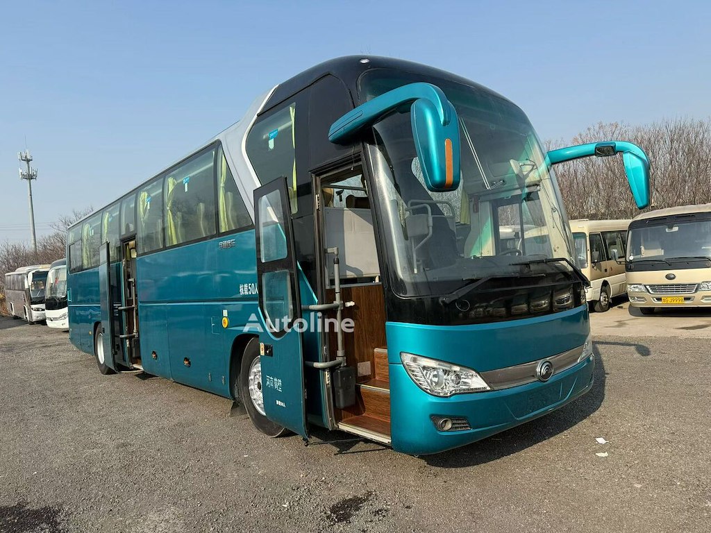 Yutong ZK6122 turistički autobus
