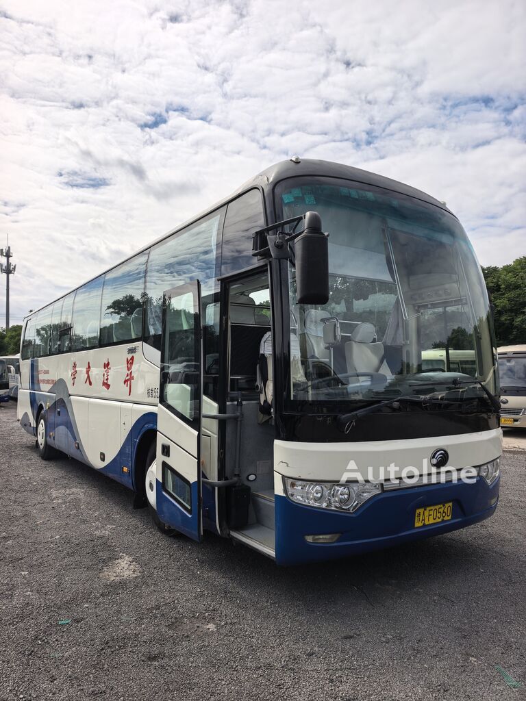 Yutong ZK6122 turistički autobus