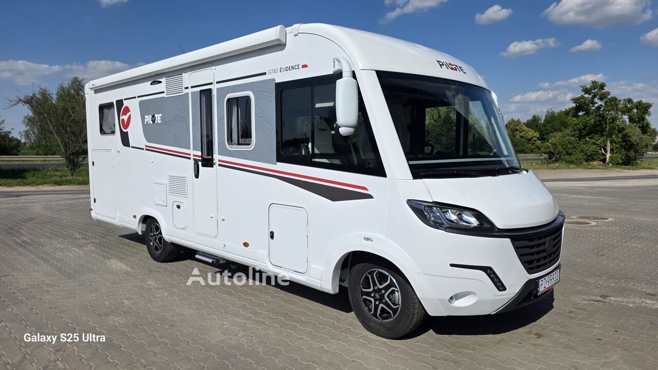 Pilote G740 w integrisani kamper