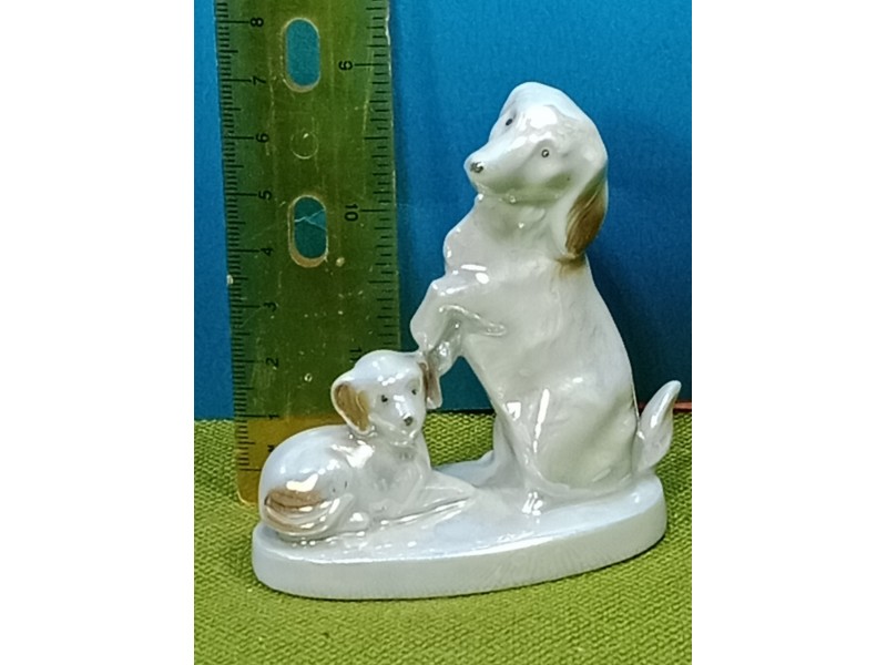 porcelanska Figura dva psa Foreign