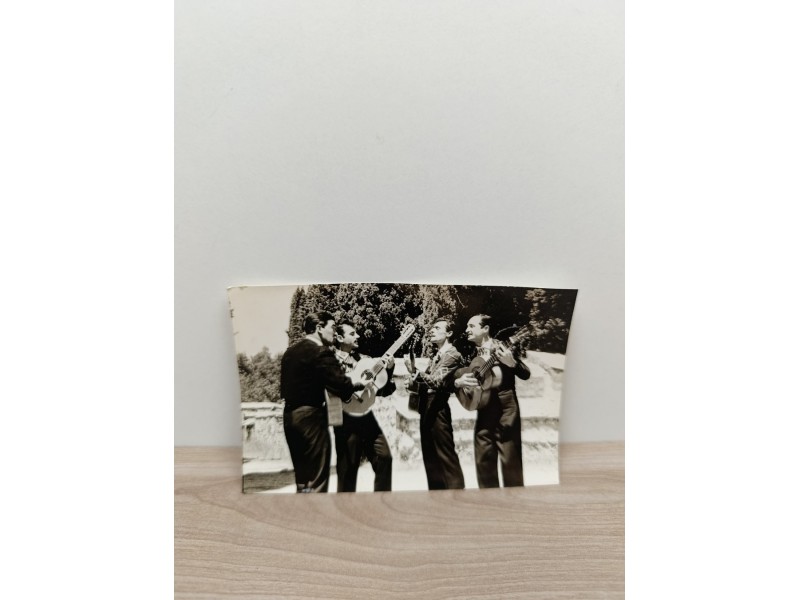 Vintage fotografija – Jugoslovenski marijači ansambl