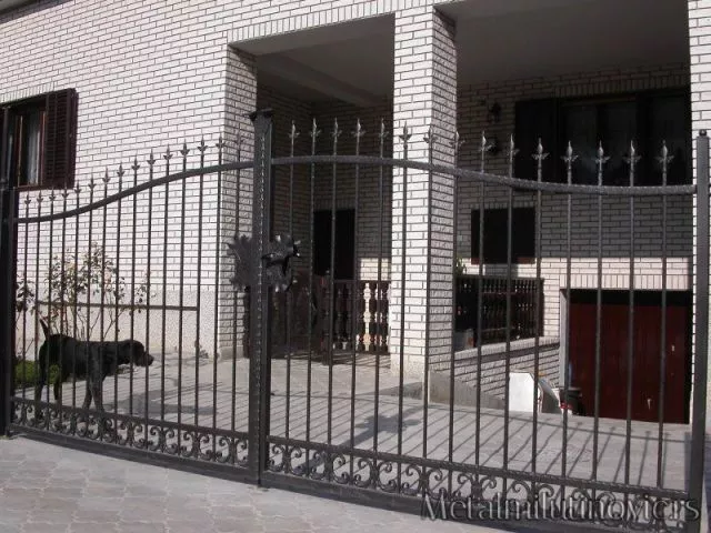 KOVANE KAPIJE - MODEL 27